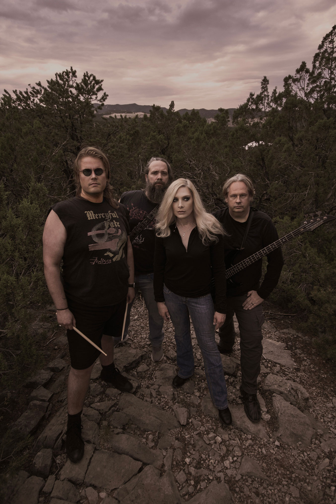 Explorando el sonido único del metal progresivo melódico del álbum ...