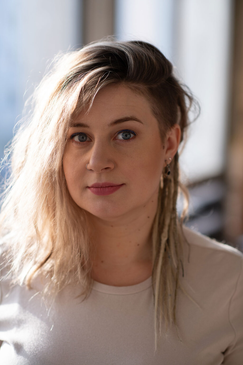 Descubre "Masz na imię dźwięk", el nuevo single de Lena Romul que ...