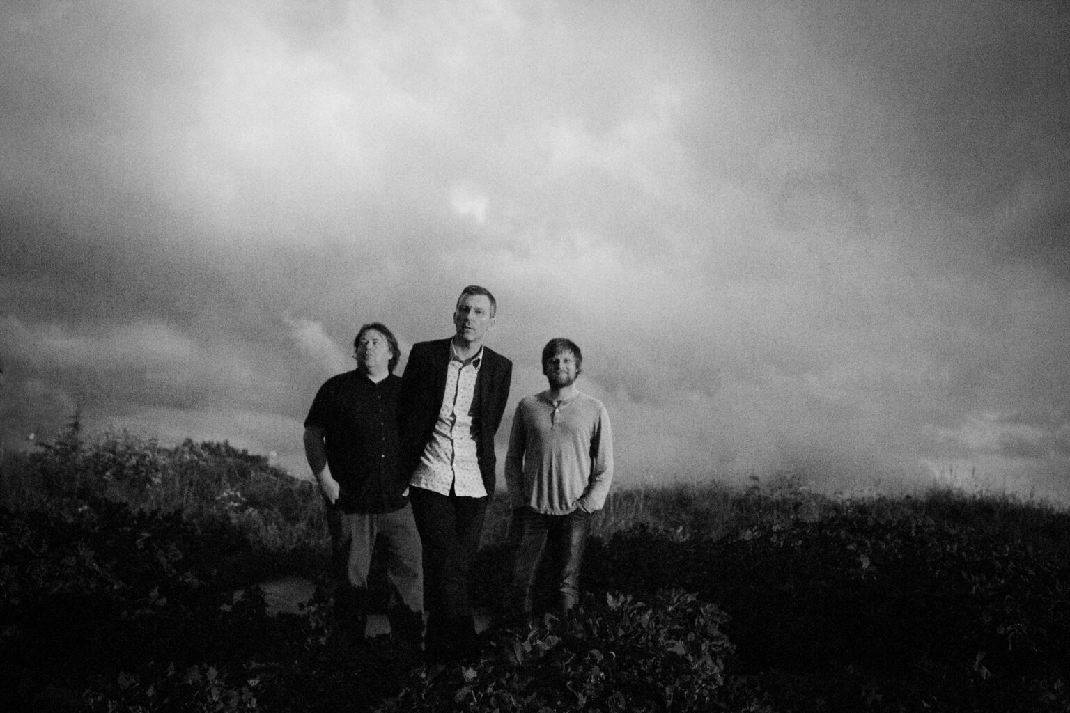 “Light Upon the Water”: nostalgia y esperanza en el nuevo single de ...