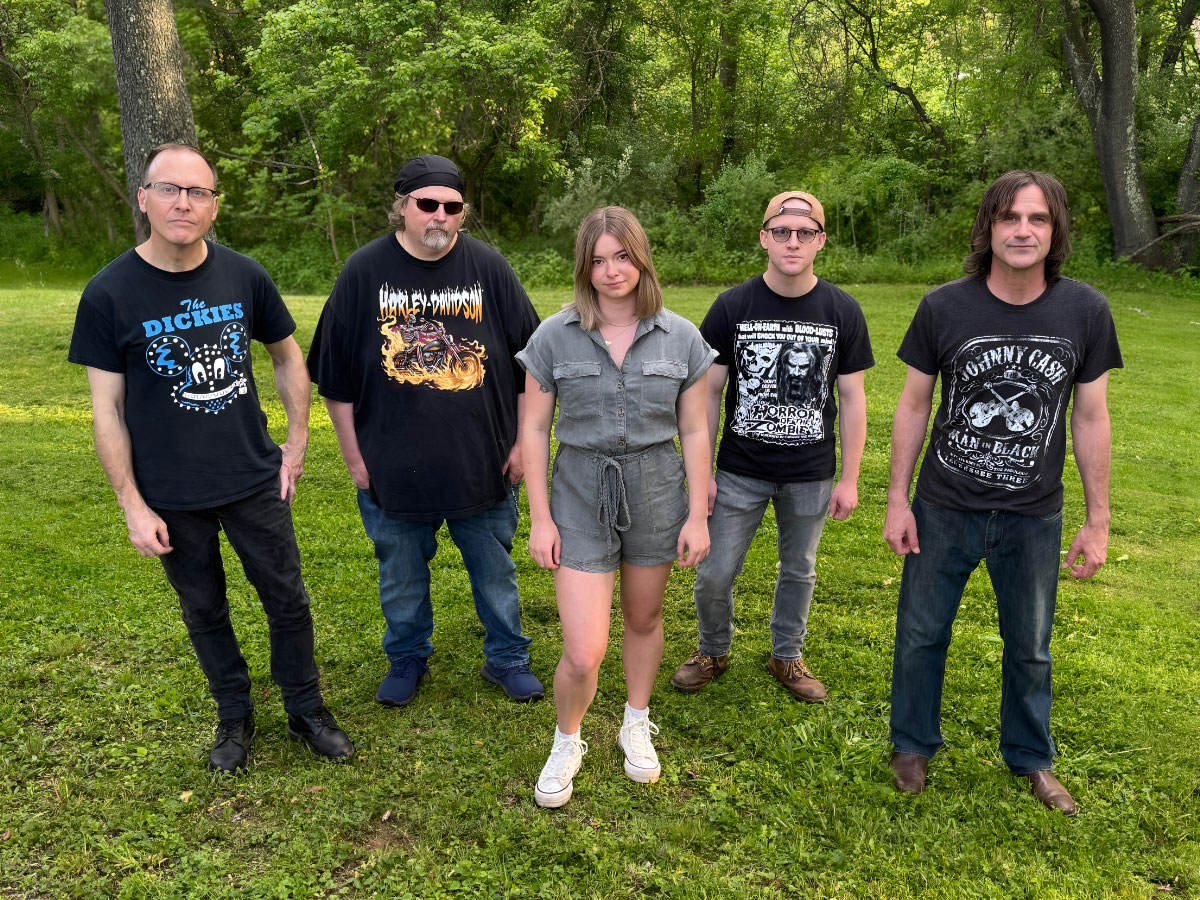 Maverick Smith lanza “We Make Fire, They Make Smoke”: rock auténtico ...