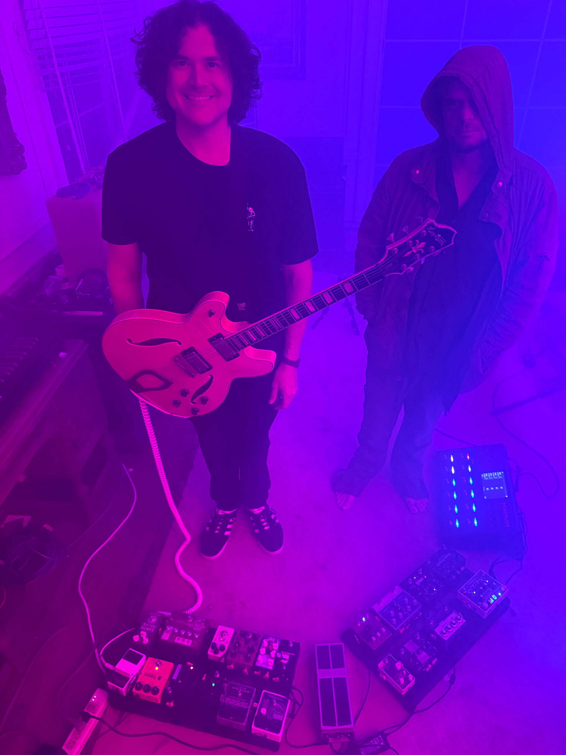 Siren Section: Post-Punk y Glitch en "Separation Team" - La Caverna